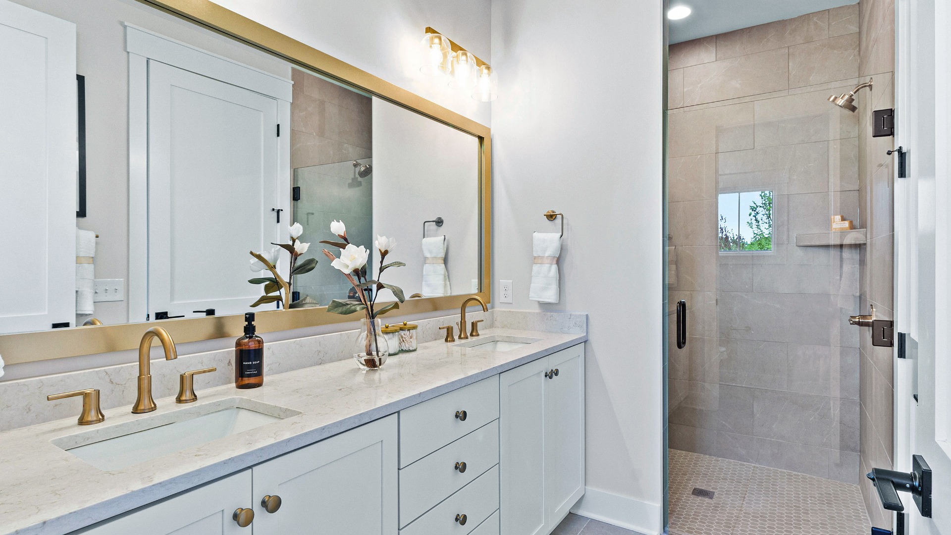 Provenance | New Home Design at The Courtyards on Big Walnut | Epcon ...